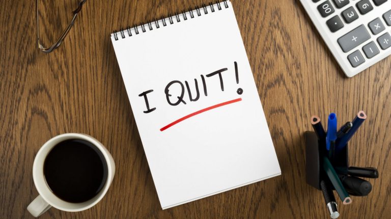 Reasons why you should quit your job and how! - Get Staff